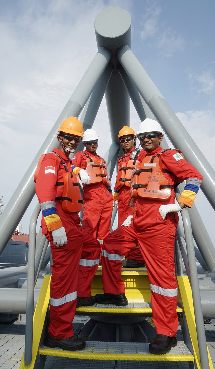 PT Sillo Maritime Perdana Tbk | QHSE